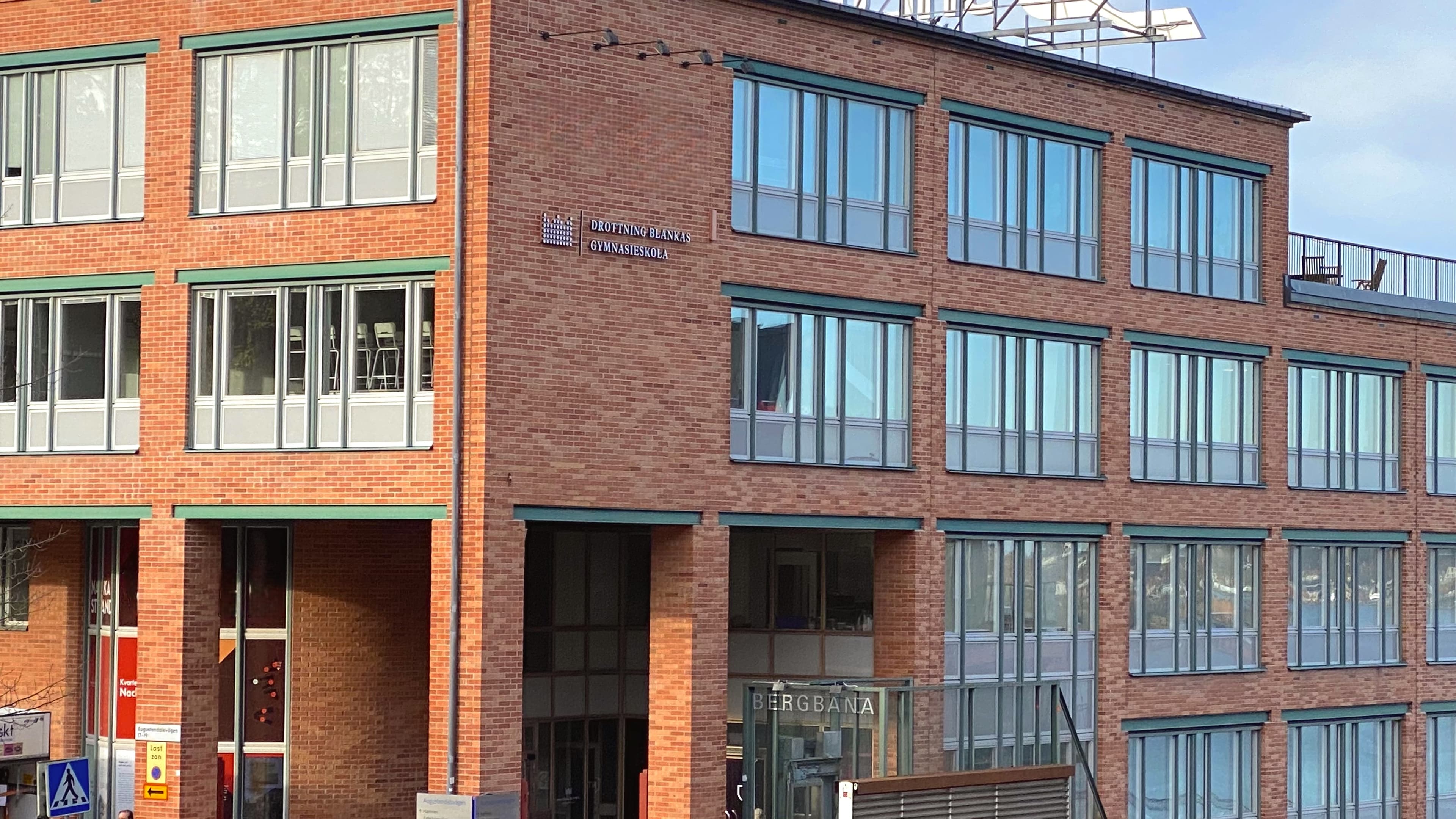 Drottning Blankas Gymnasieskola Nacka - Ednia